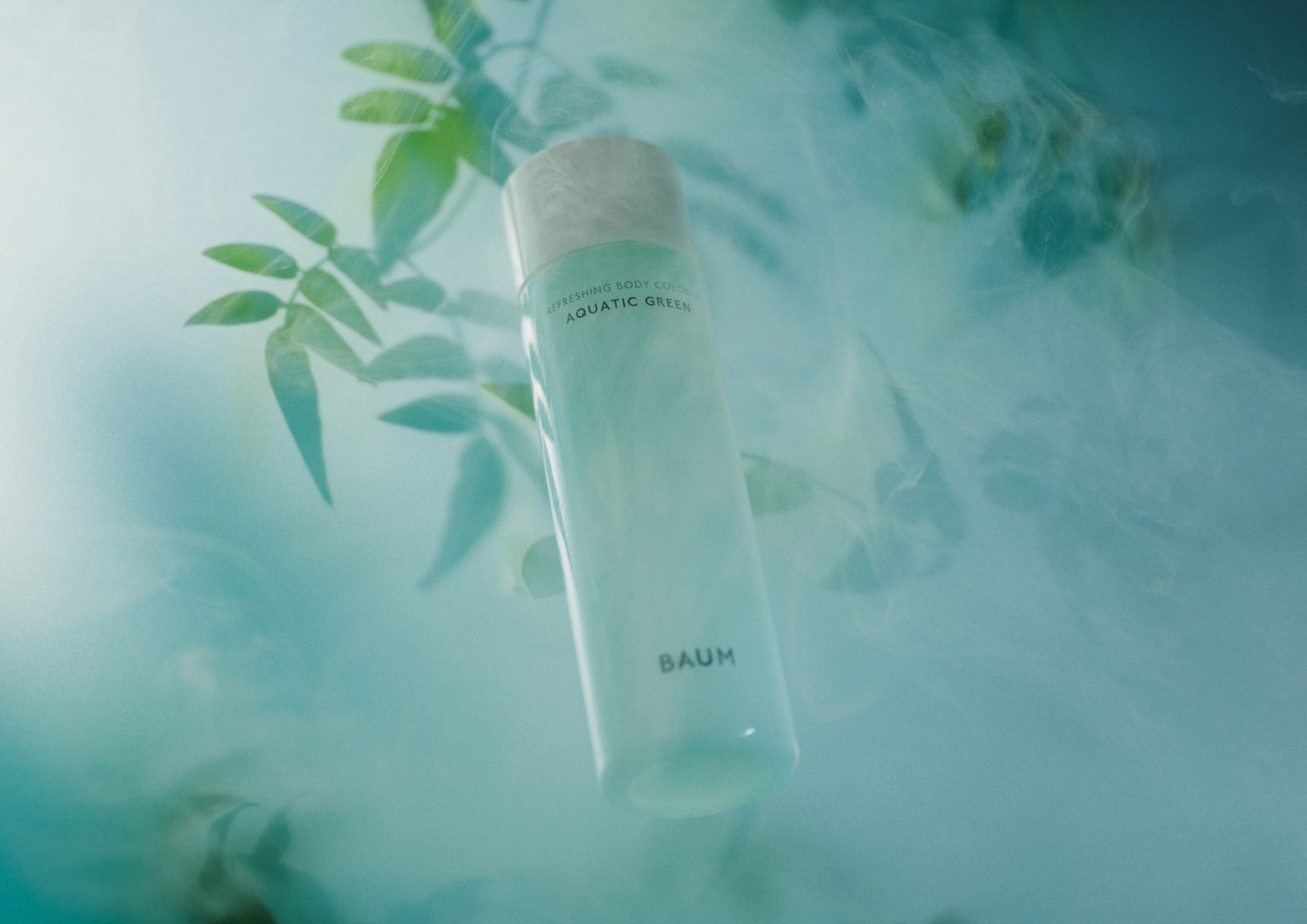 2025.4.24 初夏のフレッシュな森の香りをまとう、ボディフレグランス登場。リフレッシング ボディコロン アクアティック グリーン ...
